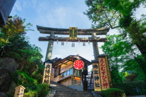 【恨みを晴らす】大阪や京都で呪い祈願に効果抜群と噂の神社7選!! - 魔女が教える願いが叶うおまじない